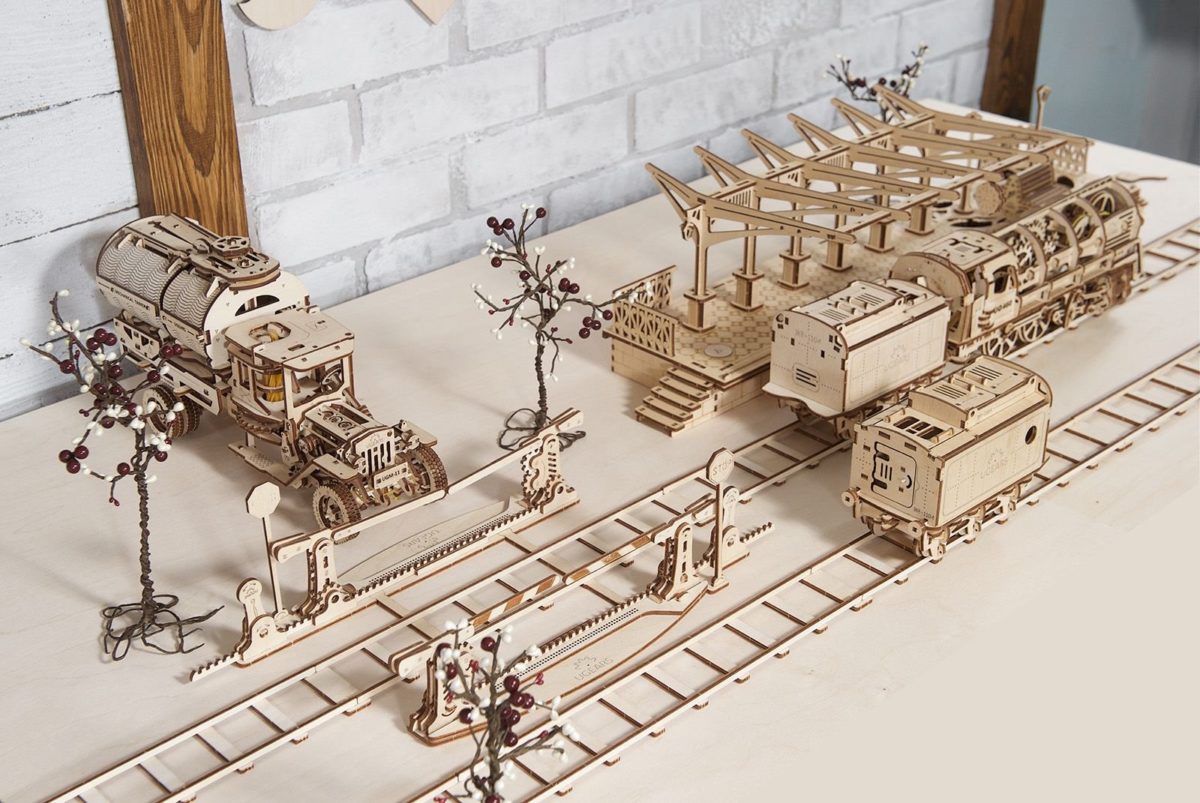 Build an entire town with UGEARS mechanical models - UGears USA